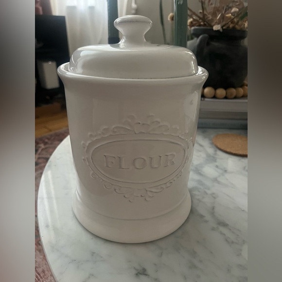 Kitchen | White Ceramic Flour Canister | Poshmark